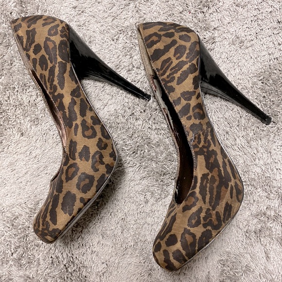 Steve Madden | Shoes | Slight Wear On Inside Mainly From Sticker Edges ...